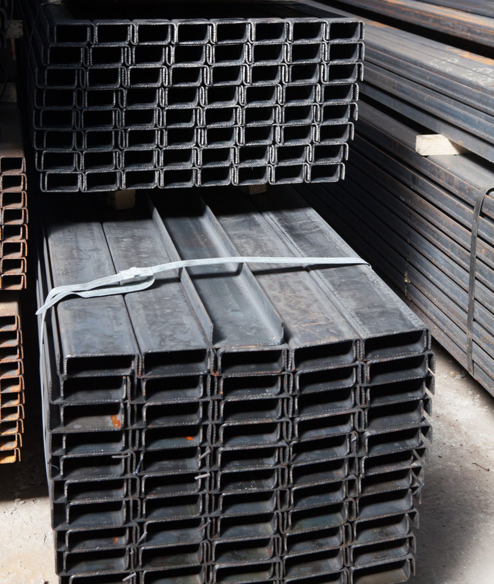 PROFILE SPECIALE | Producator produse metalurgice, teava zincata, vopsita